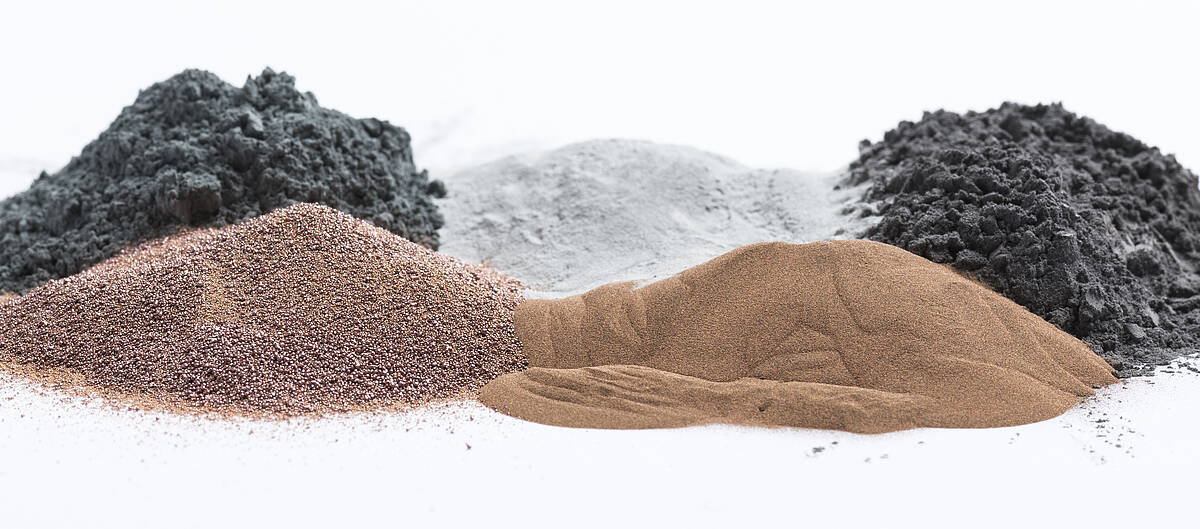 ALTANA completes acquisition of TLS business with metal powders for 3D ...